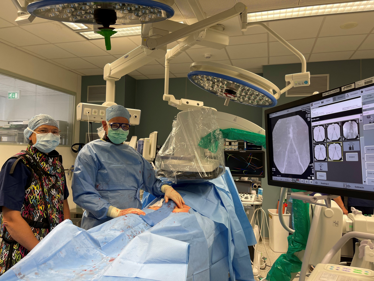 dienst-vaatheelkunde-beschikt-over-nieuwe-c-boog - Nieuws - Heelkunde tielt